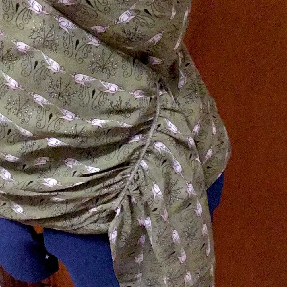 Max Studio Wrap Camisole With Kissing Birds Size M/L - Gem